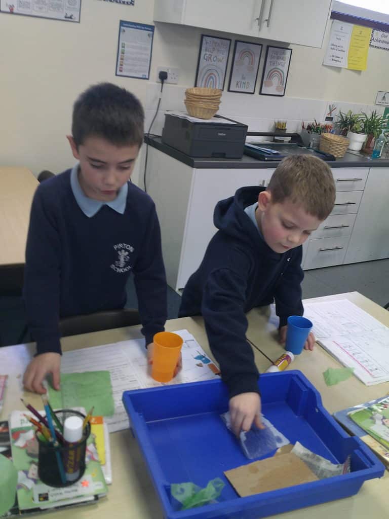 Science Investigation - Materials - Pirton School